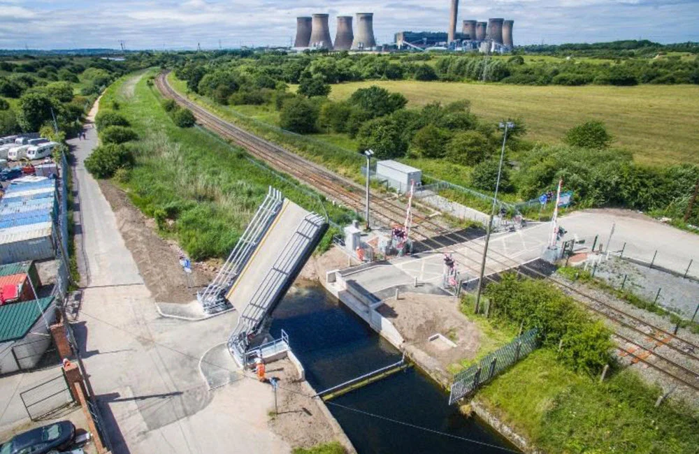 Marsh House Lane Bascule Bridge, Warrington, Open for Business